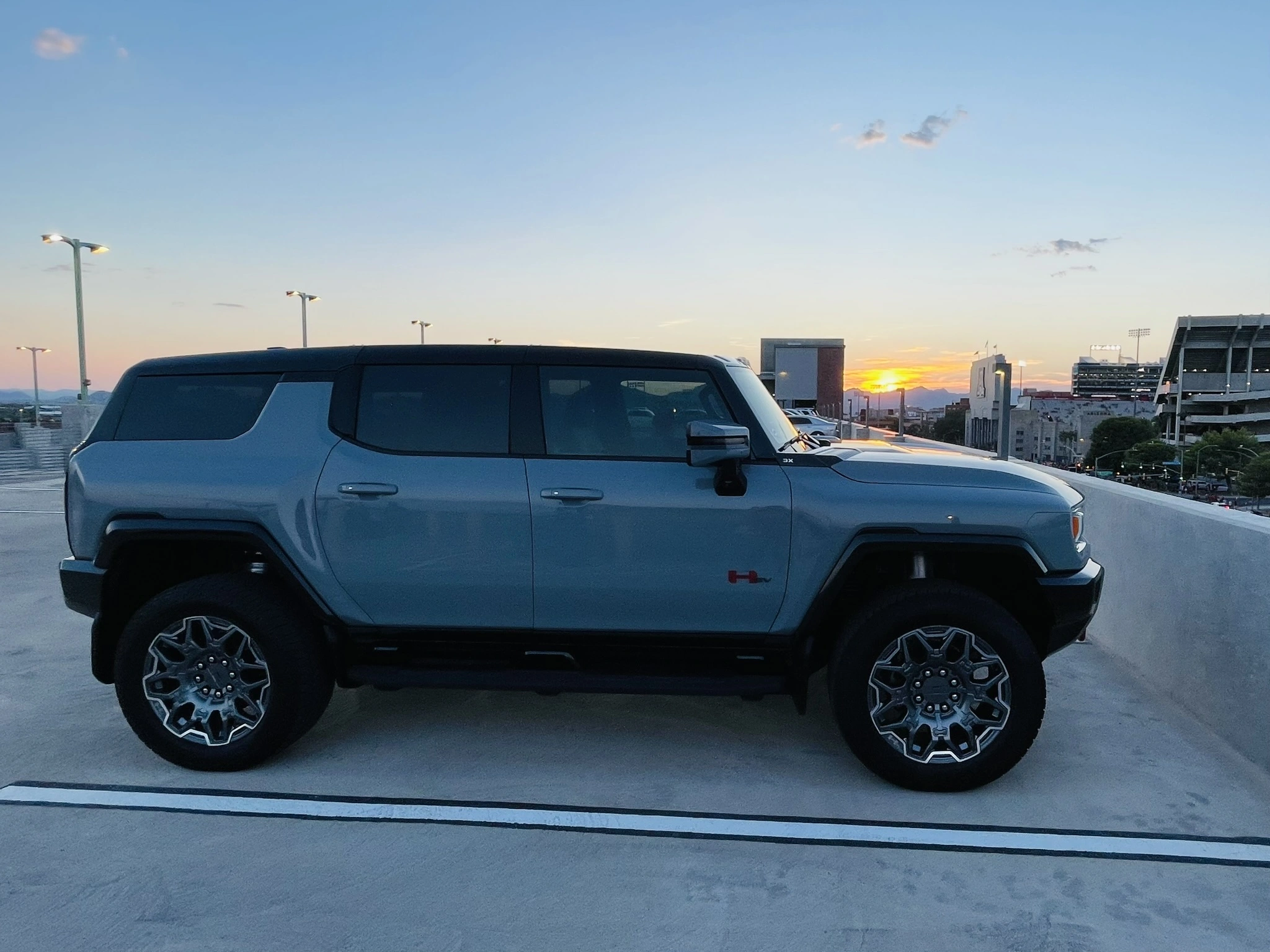 Meteorite Metallic Hummer EV SUV Photo Thread | Hummer EV Forum